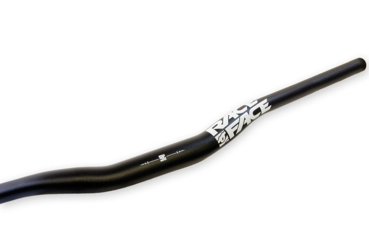 Race Face Chester - 31.8mm - Mountain Bike Riser Handlebars | High on Bikes